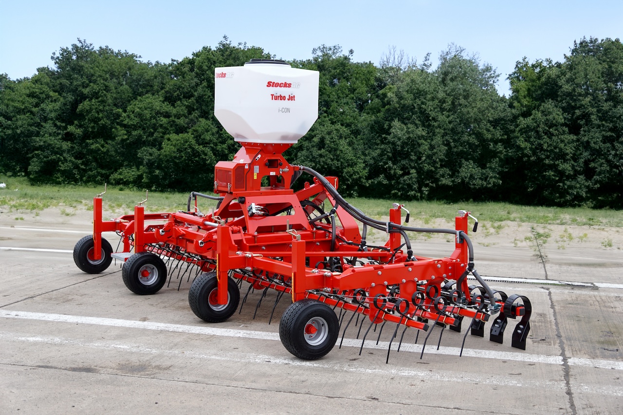 Last minute addition – the HE-VA Grass-Combi – Agrimachinery News
