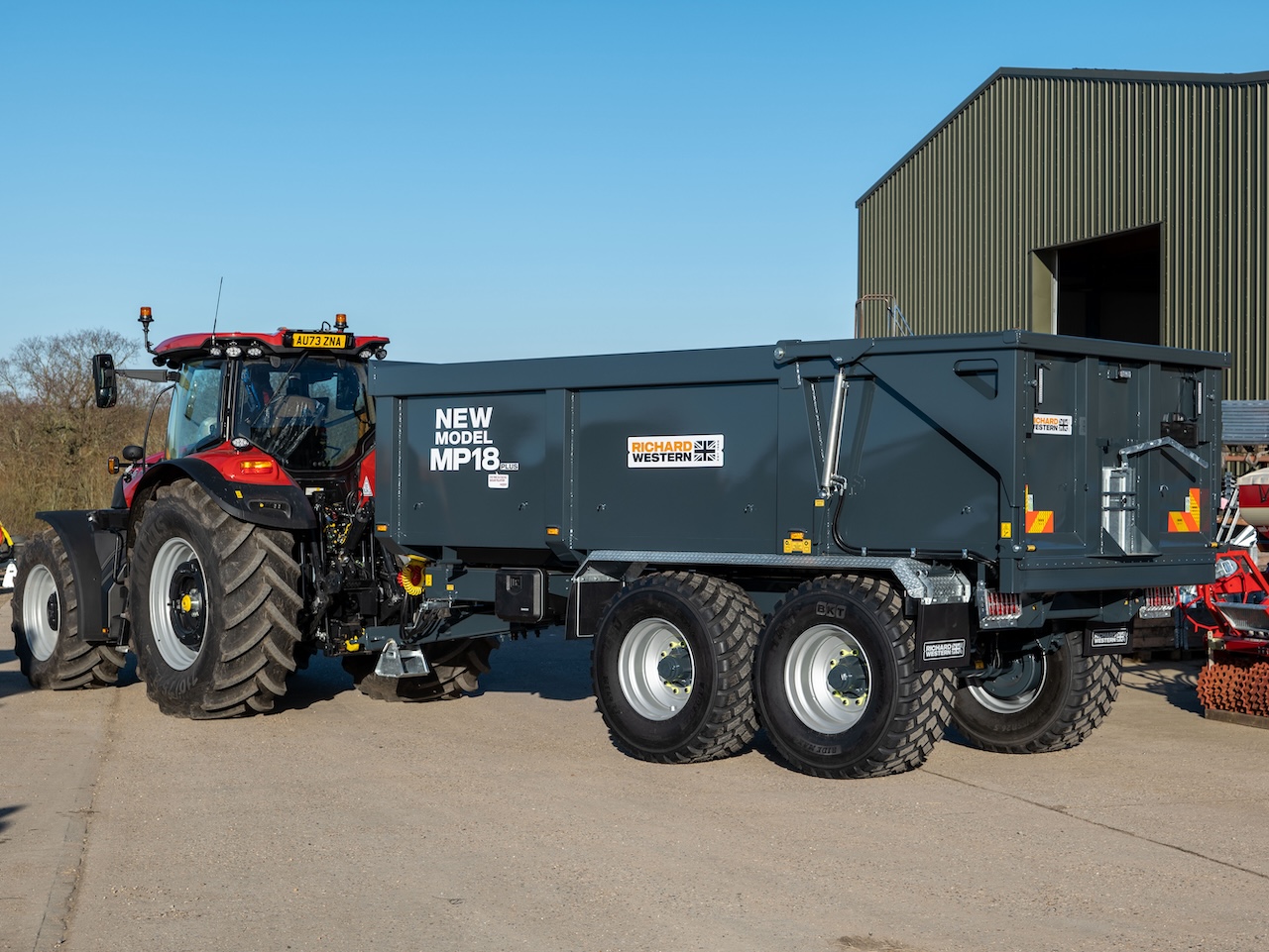 Trailer design blends max-strength features with high carrying capacity ...