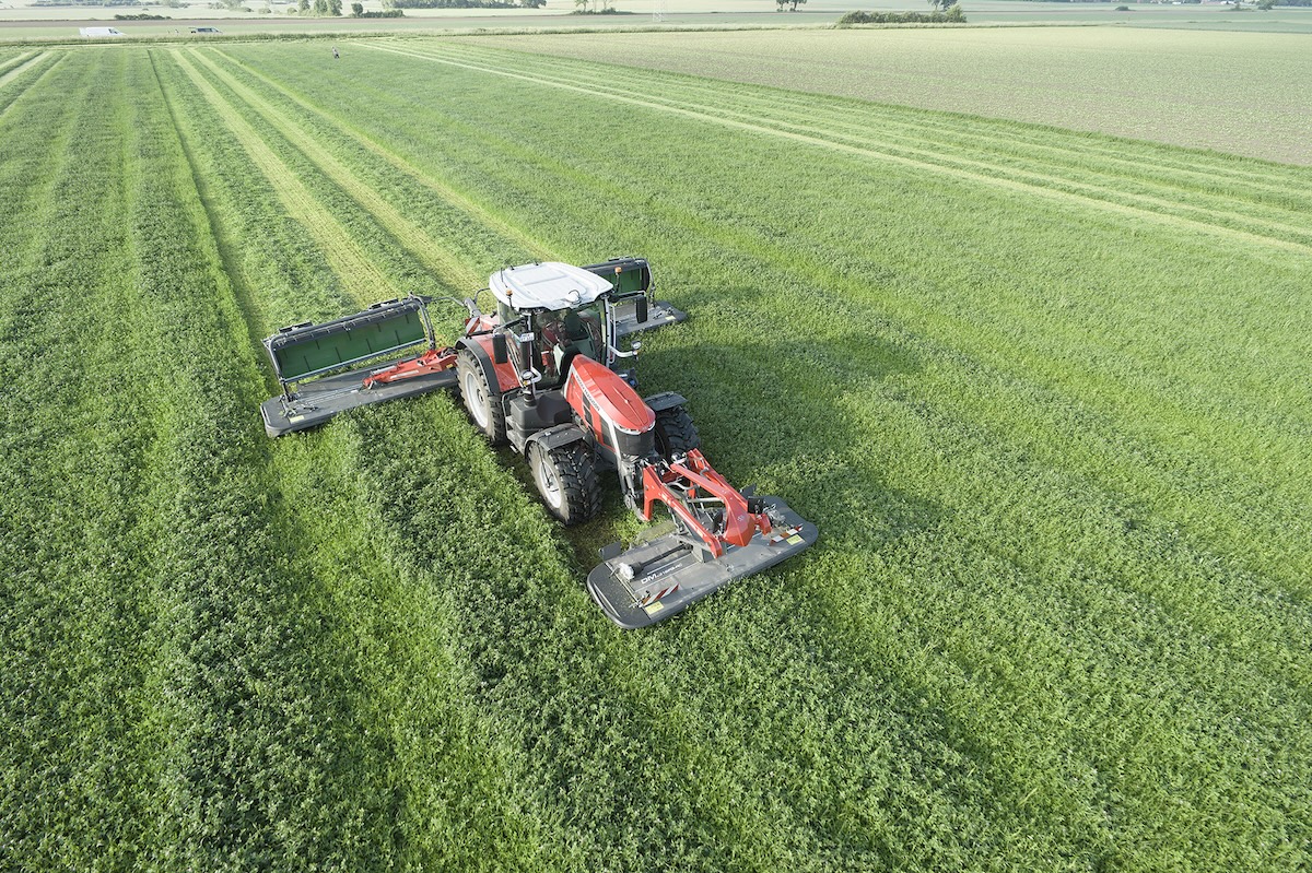 New butterfly mowers and twin rotor rakes expand hay and forage range ...