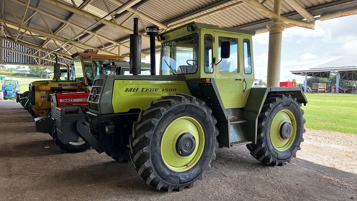 Later classics command a premium at Harrogate vintage auction ...
