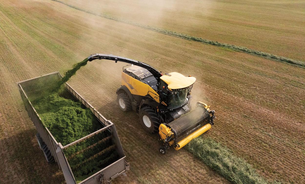 More functionality and tech for self-propelled choppers – Agrimachinery ...