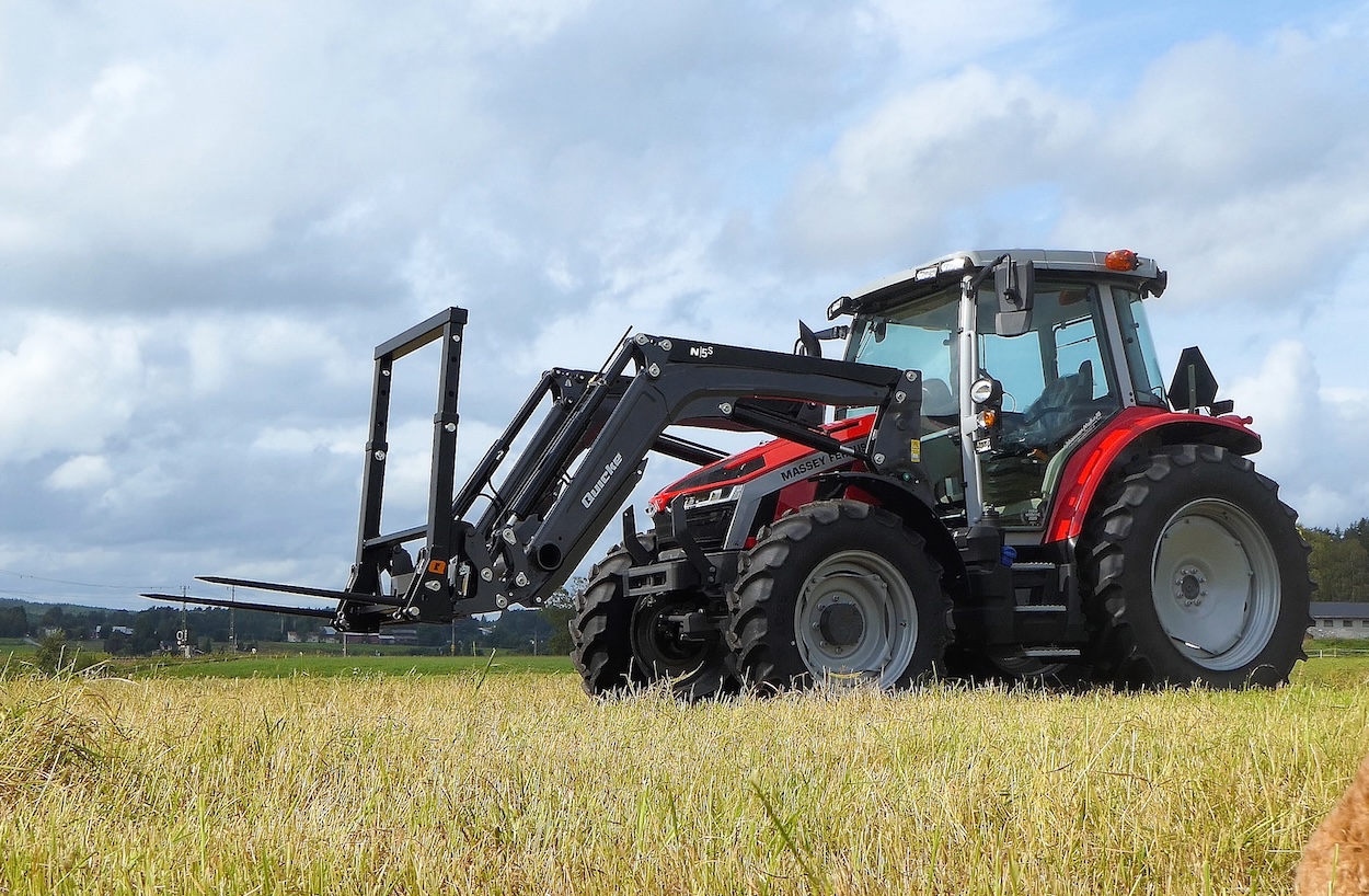 Loader transition for uk market – Agrimachinery News