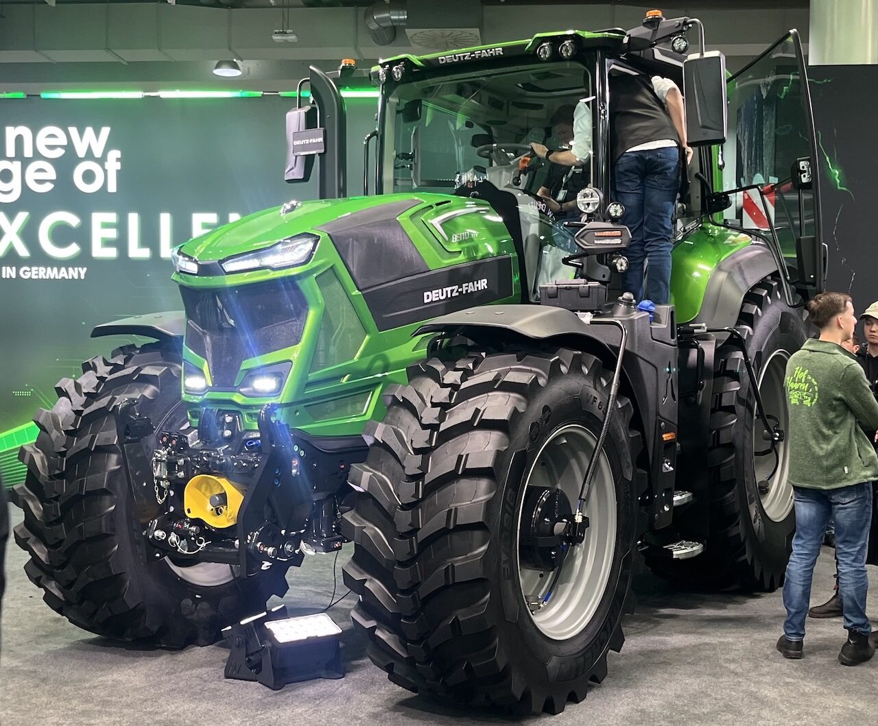 New High-Horsepower Tractor Series – Agrimachinery News